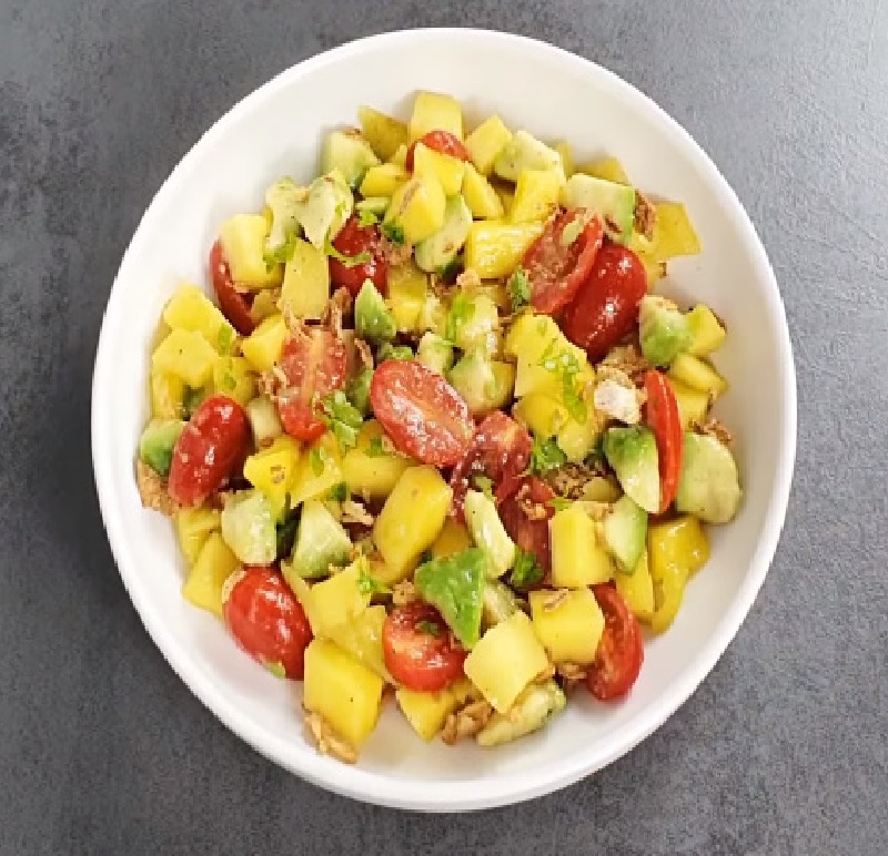 Avocado Mango Salad
